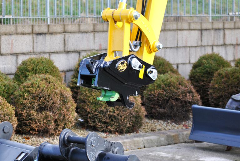 Quick Couplers Archives - Geith Excavator Attachments